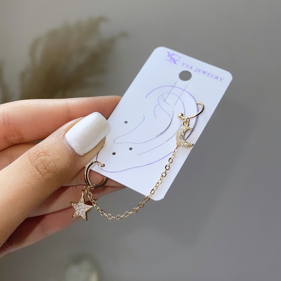 Regina | گوشواره ایر کاف ماه و ستاره